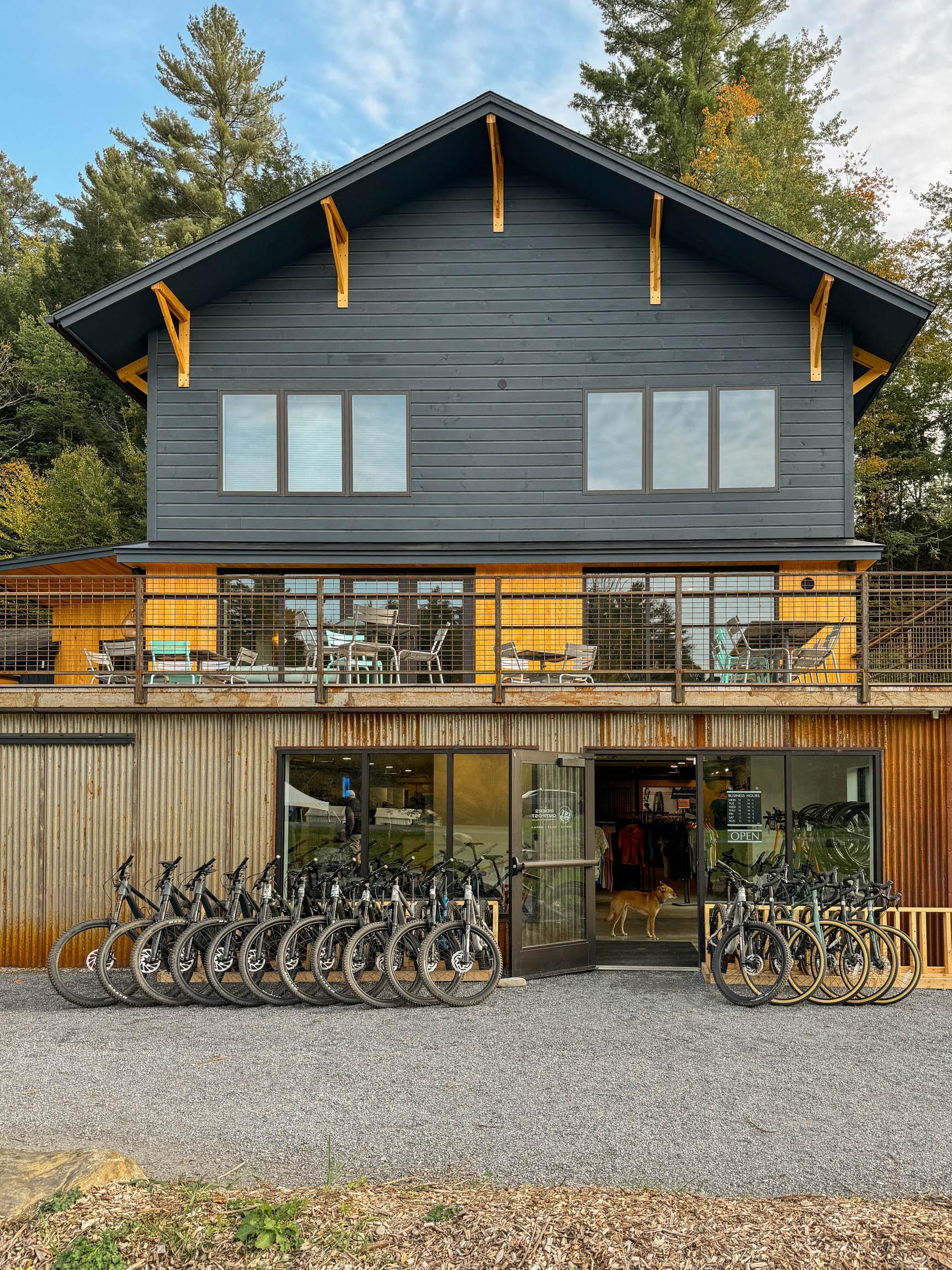 A Fall Getaway Guide To Mad River Valley | The New England Guide