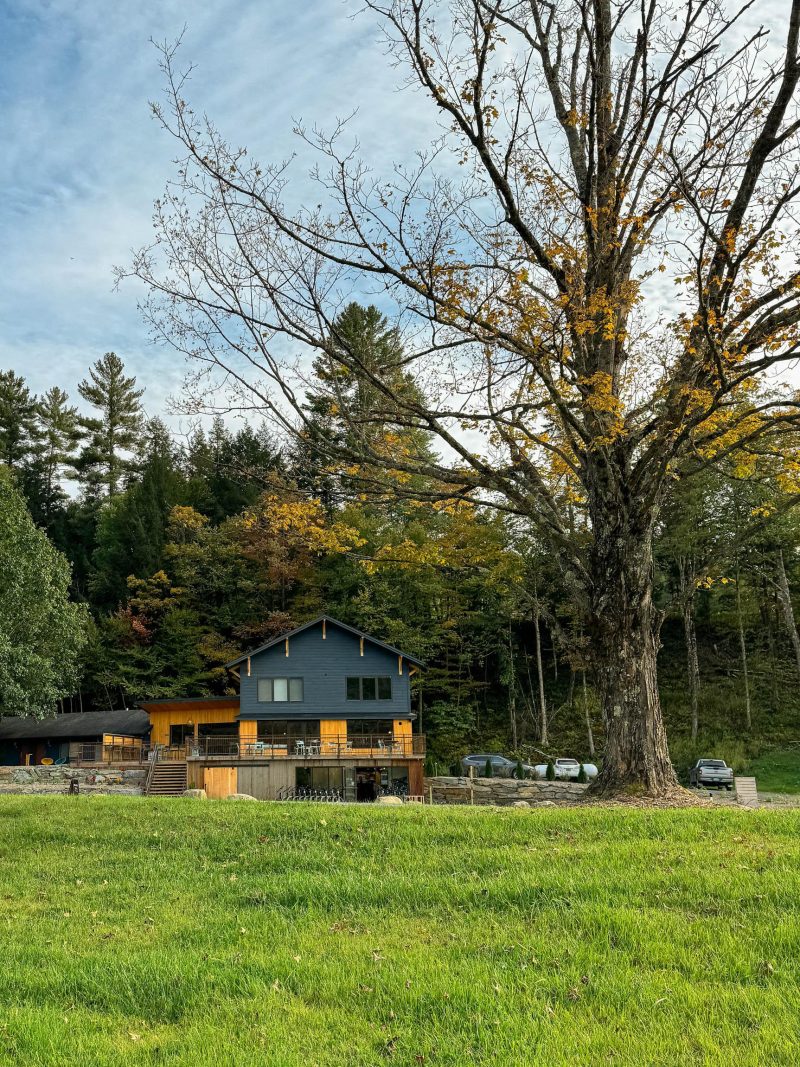 A Fall Getaway Guide To Mad River Valley | The New England Guide